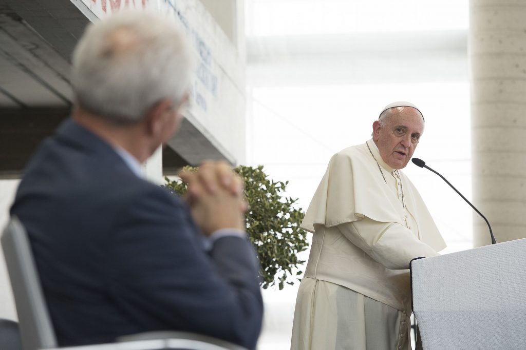 Pope Francis visits Pentecostals, reunites with longtime friend | The ...